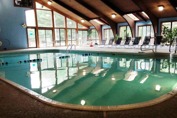 Summer Vacation Rentals on Canadian Lakes
