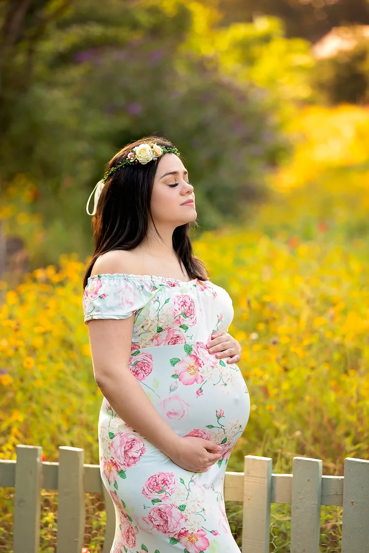 Summer maternity photoshoot — Kasia Soszka Photography