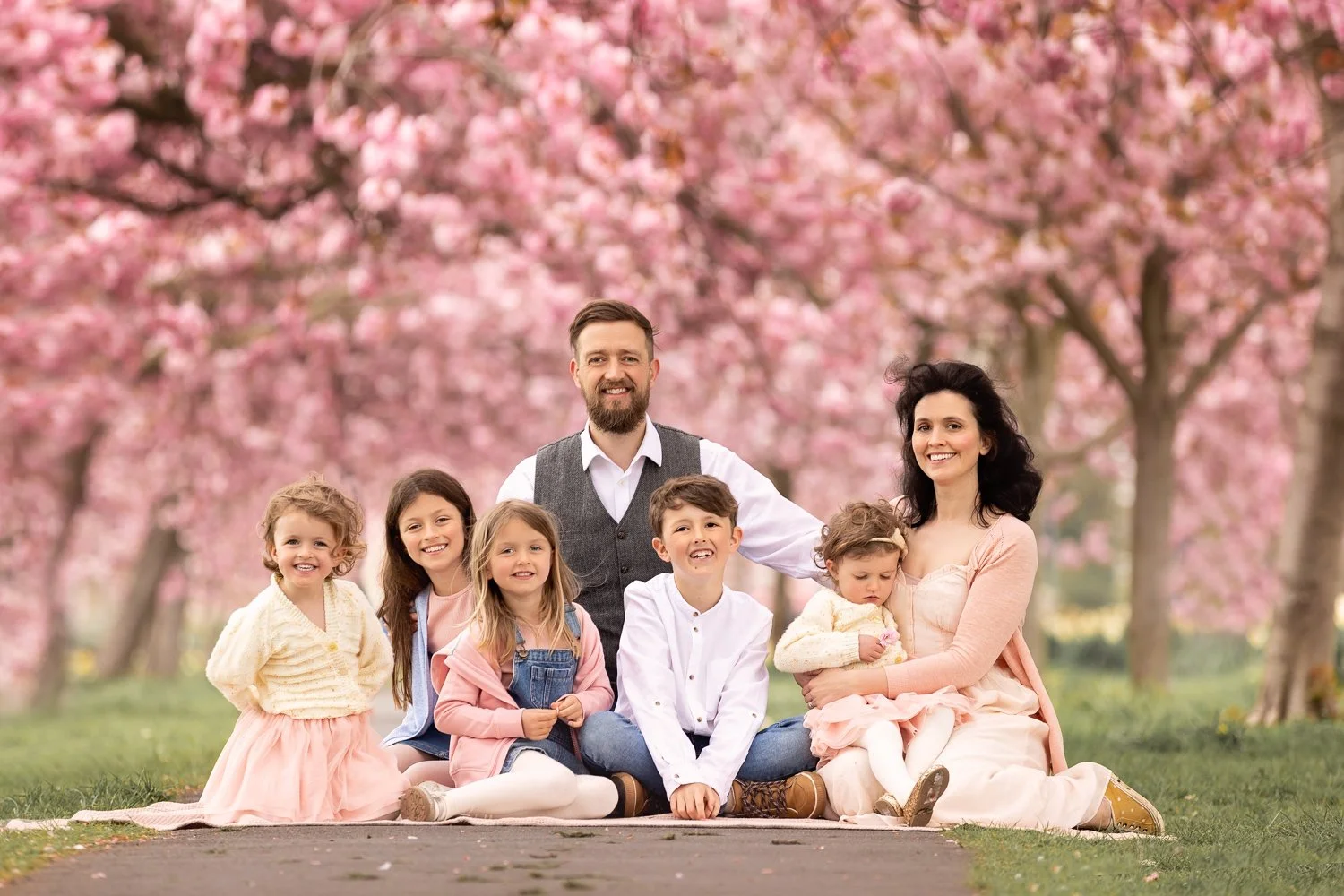 Cherry Blossom family photoshoot in the Stray, Harrogate, North ...