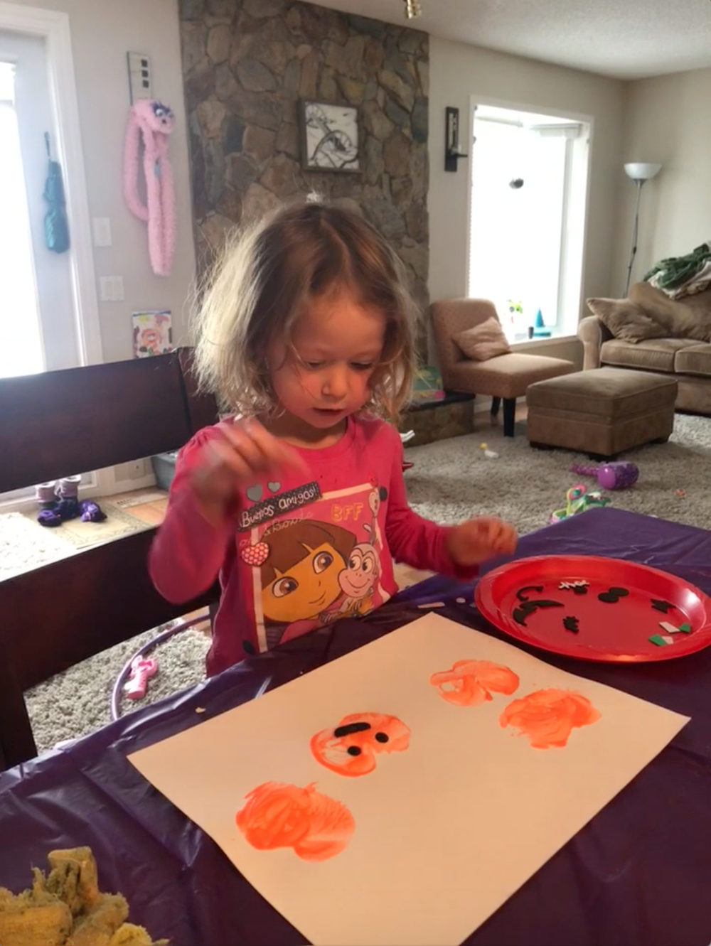 2 Simple Toddler-Friendly Halloween Art Activities — Carly And Kin