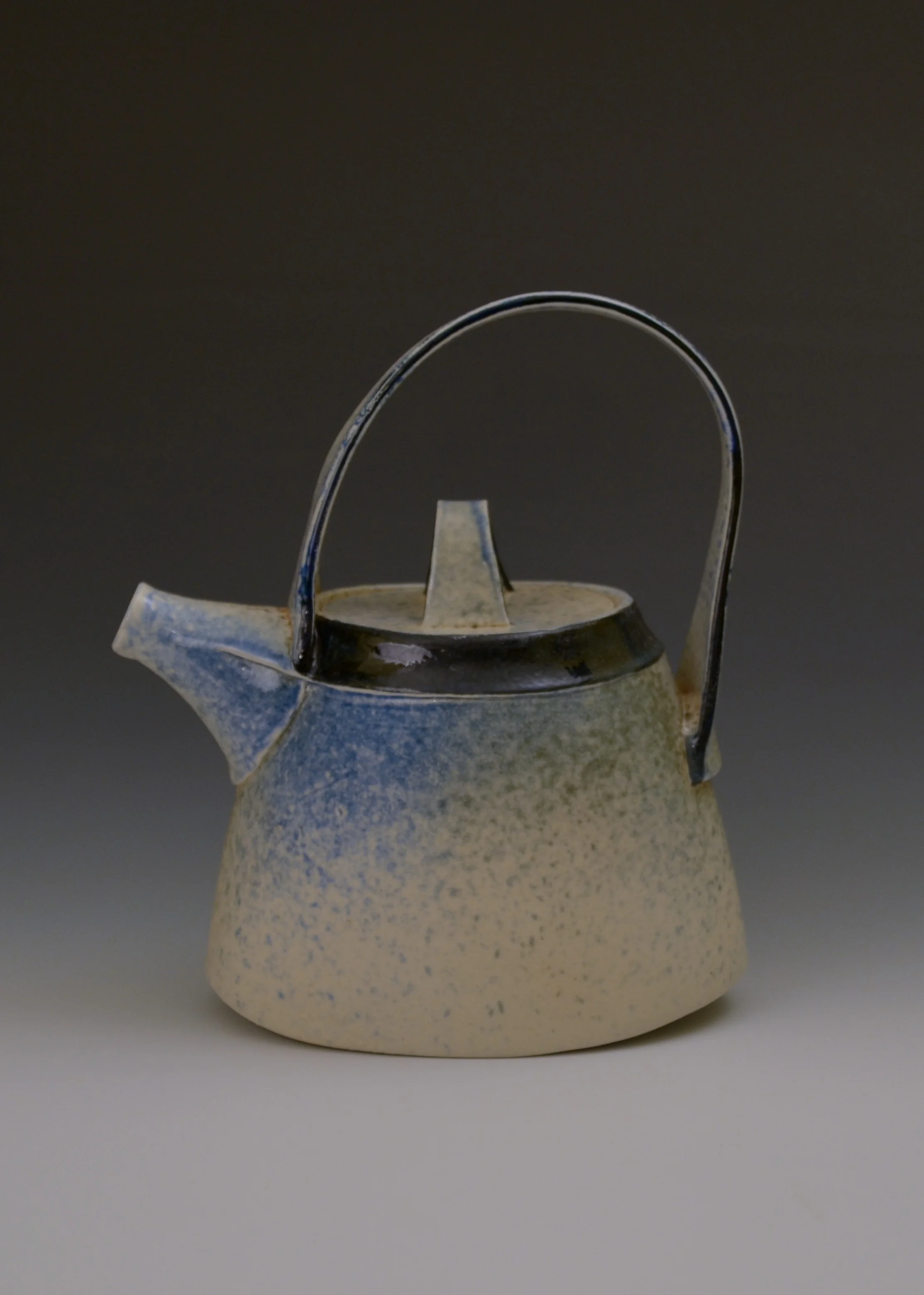 teapot — cErAmic ErA