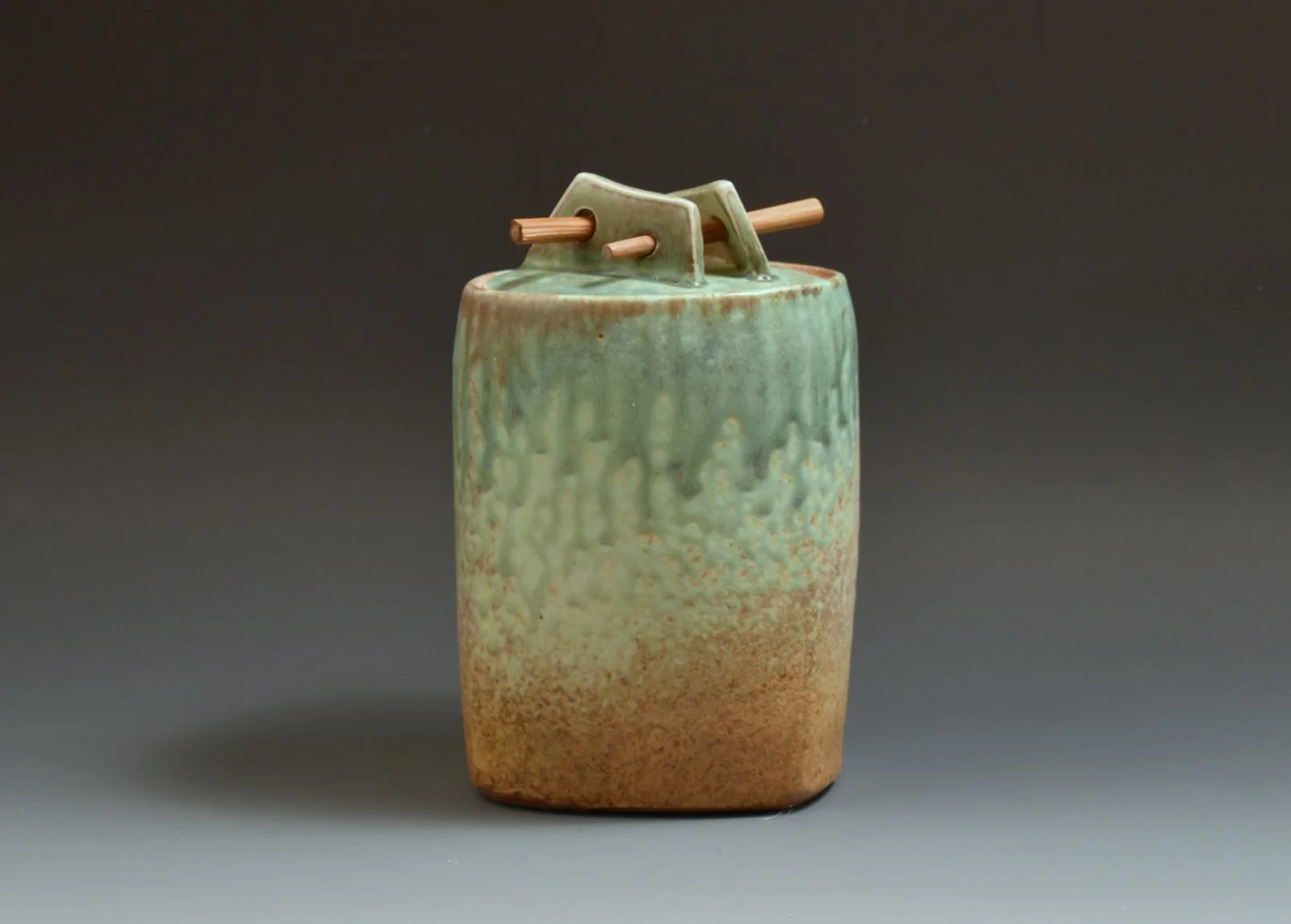 ceramic boxes by Elka Adamowicz — cErAmic ErA