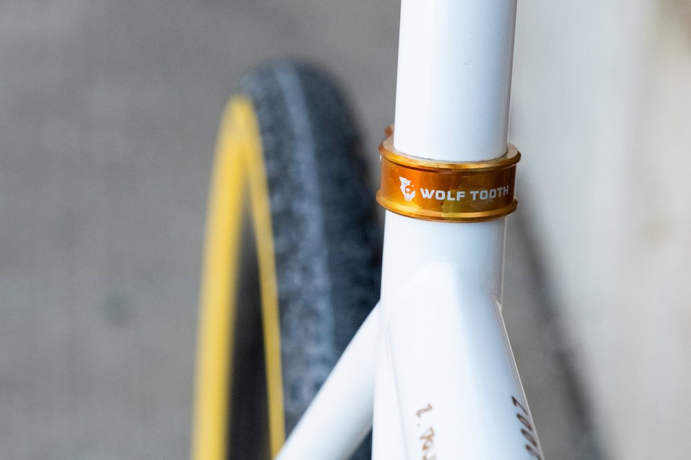 Wolf Tooth Joins the Clean Cockpit Game with Premium Integrated Headset ...