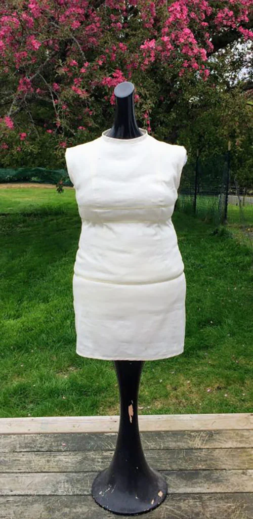 How to Make a Custom Dress Form — The Mermaid's Den