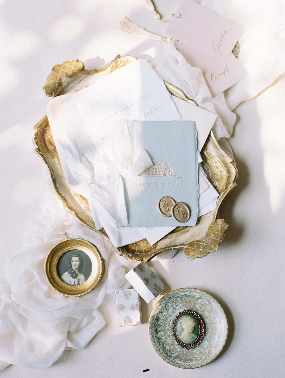 Hazel Dust Studio - Styling/Design/Studio Rental