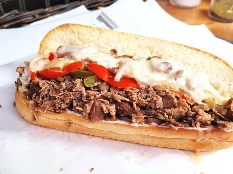 BOULEVARD SUBS