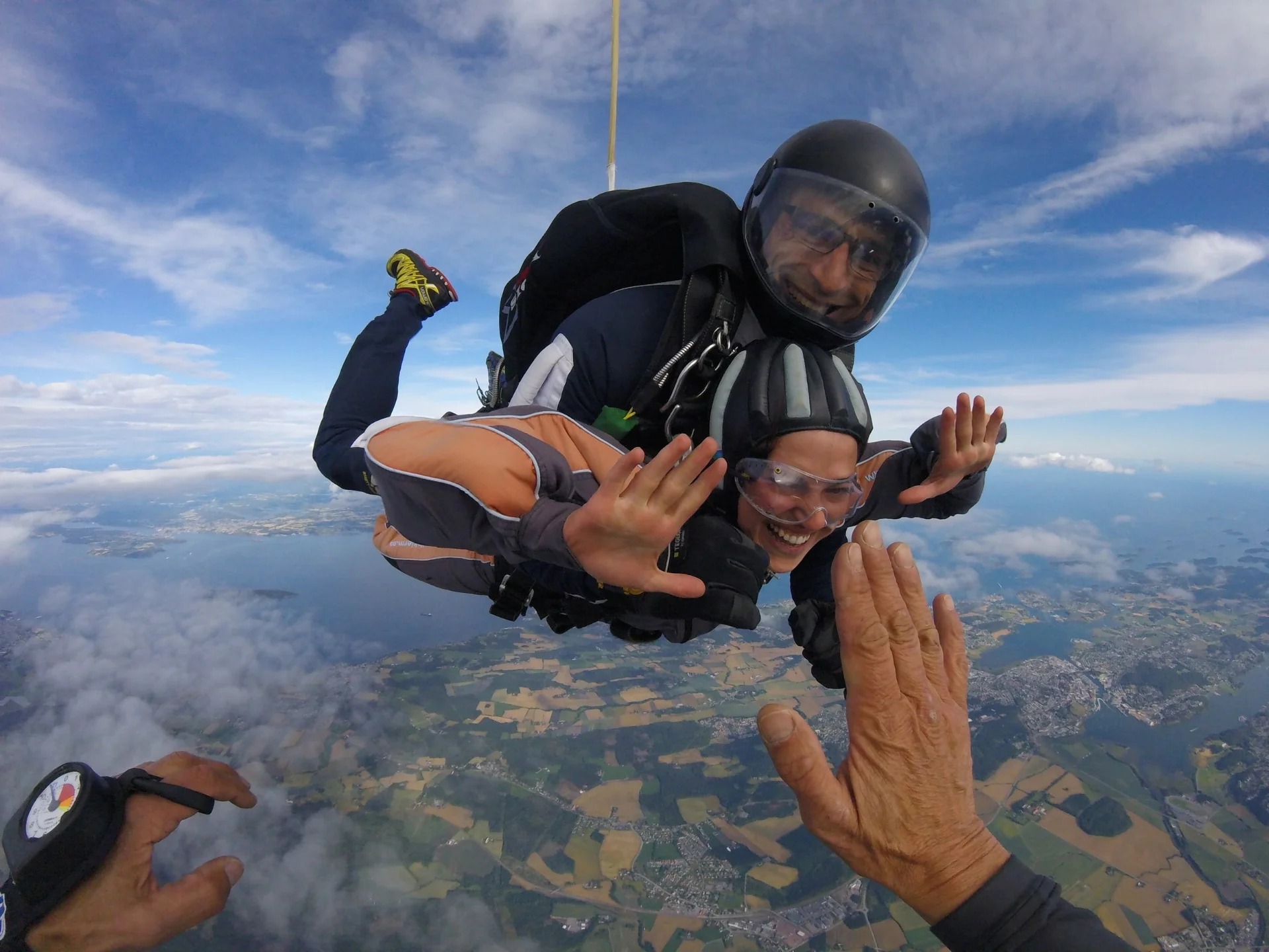 Tandem nærmest Oslo | Hoppe fallskjerm | Skydive Tønsberg — Skydive ...