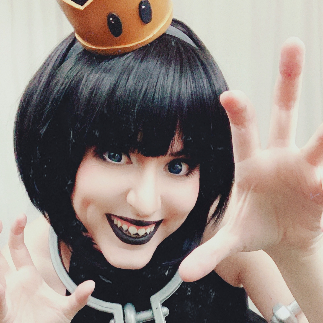 Cosplay — Lady Avianna