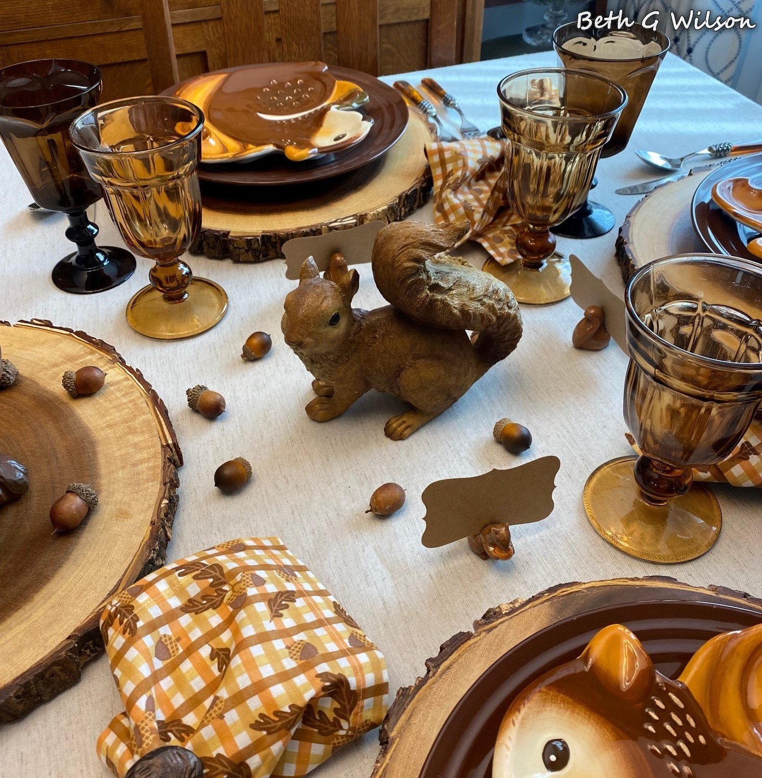 Squirrels on a November Thanksgiving Buffet Tablescape — Whispers of ...