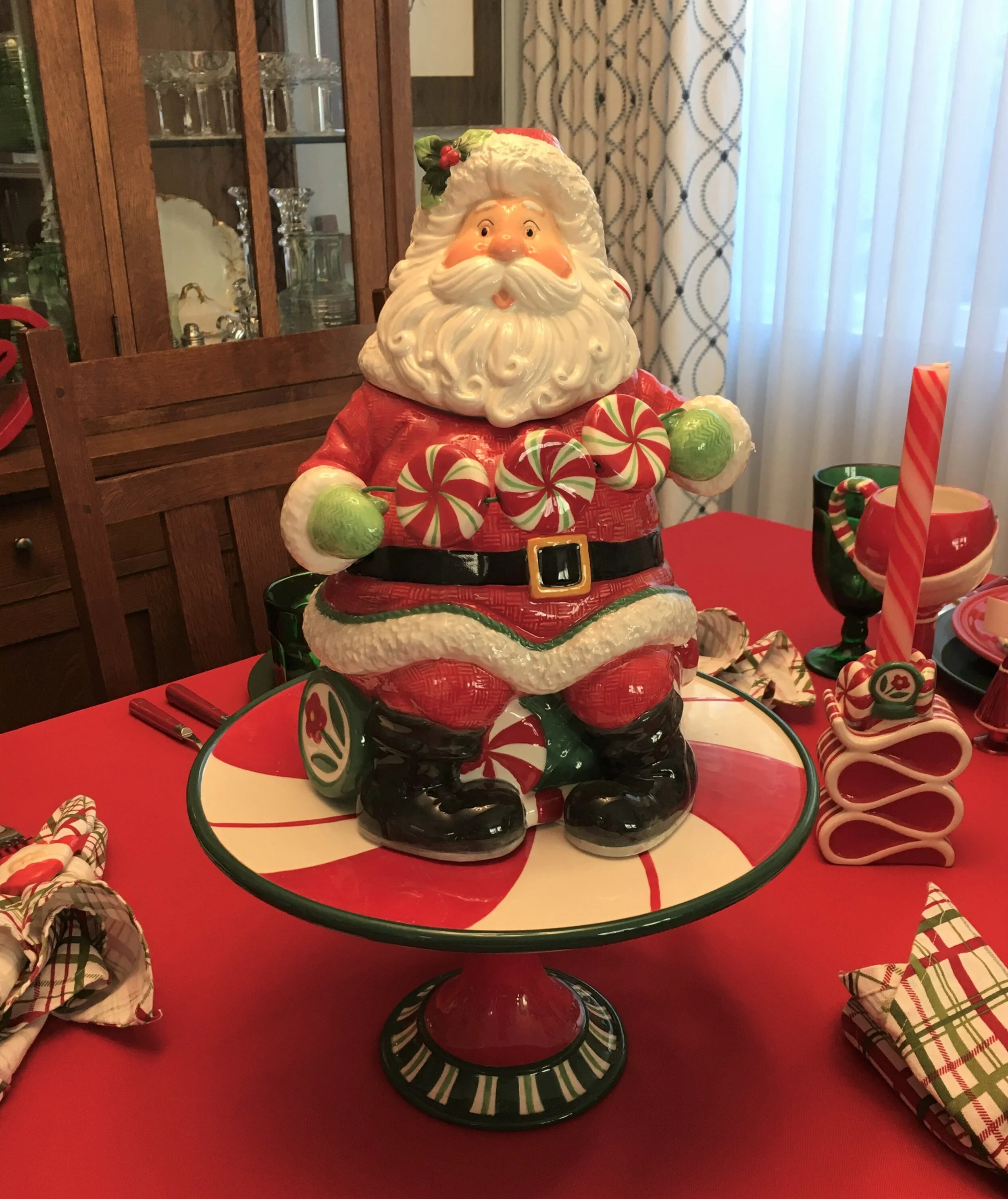 Santa's on the Christmas Tablescape — Whispers of the Heart
