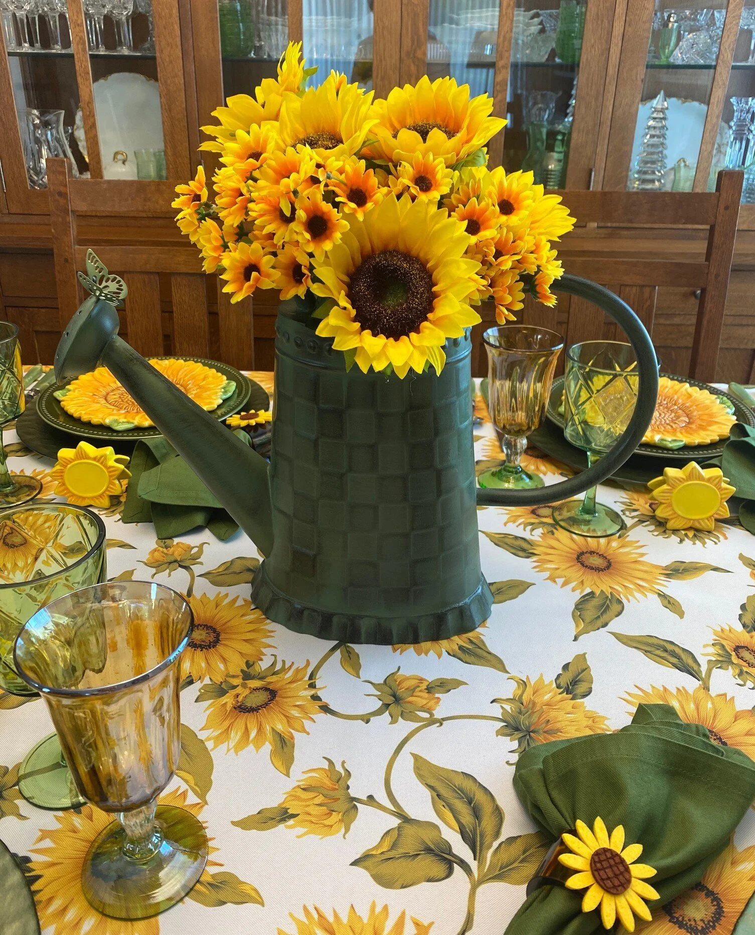 A Sunflower Tablescape — Whispers of the Heart