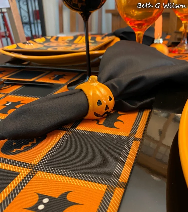 Jack-O'-Lanterns on a Halloween Tablescape — Whispers of the Heart