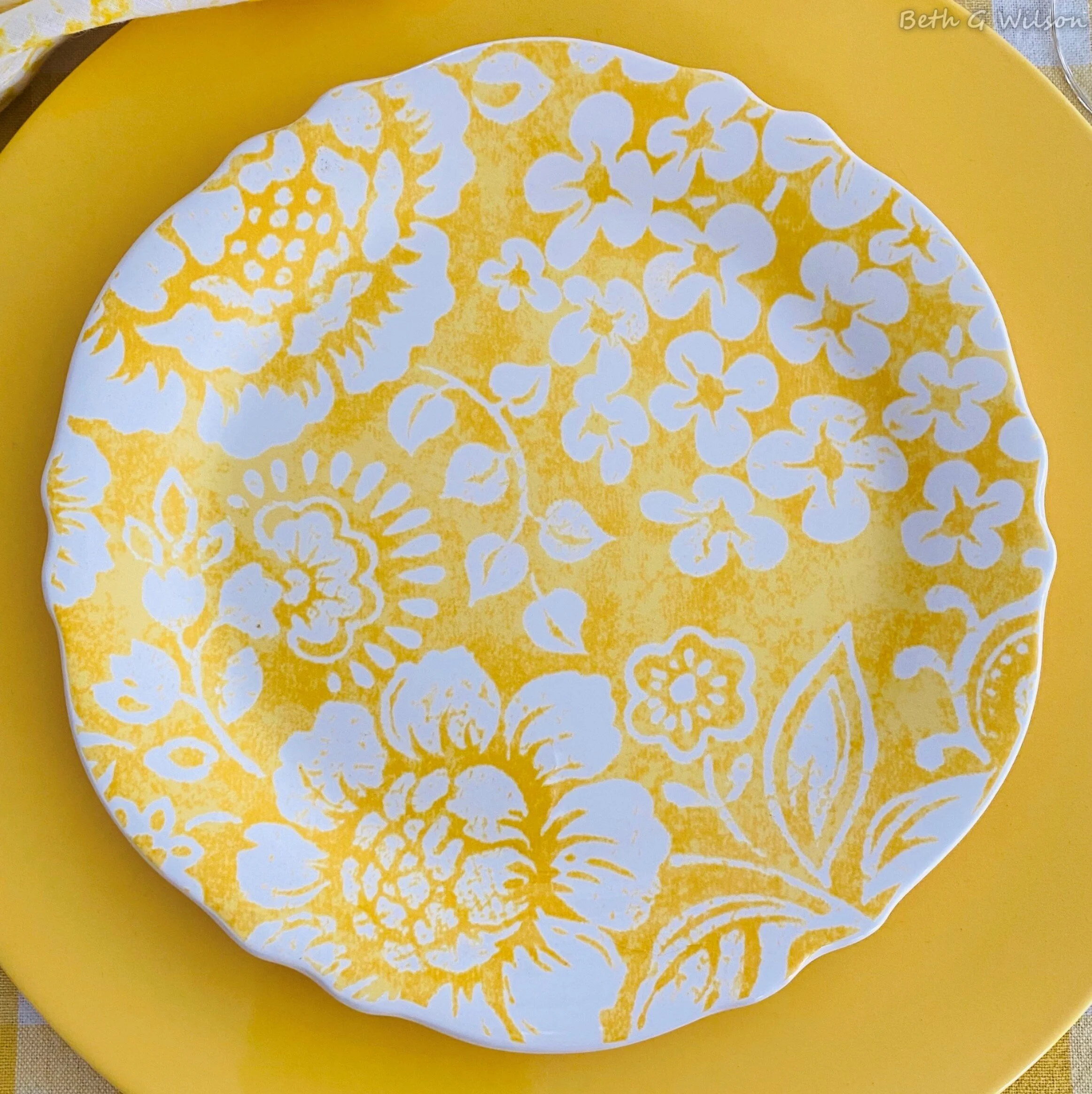 Tablescaping DIY, Part 3, Choosing what Plates to Buy, Dinner Plates ...