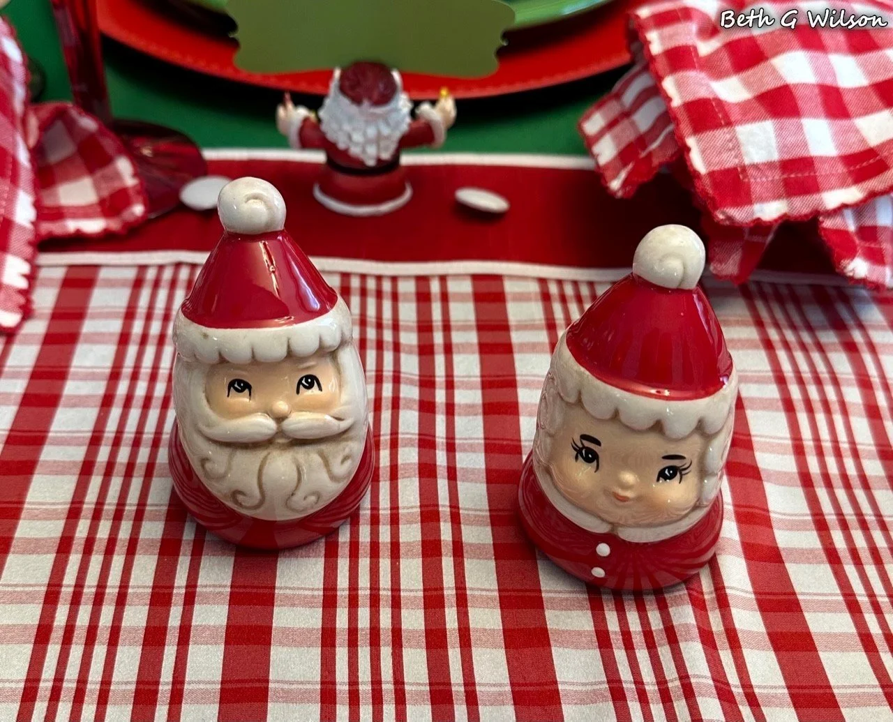 Santa on a Christmas Tablescape — Whispers of the Heart