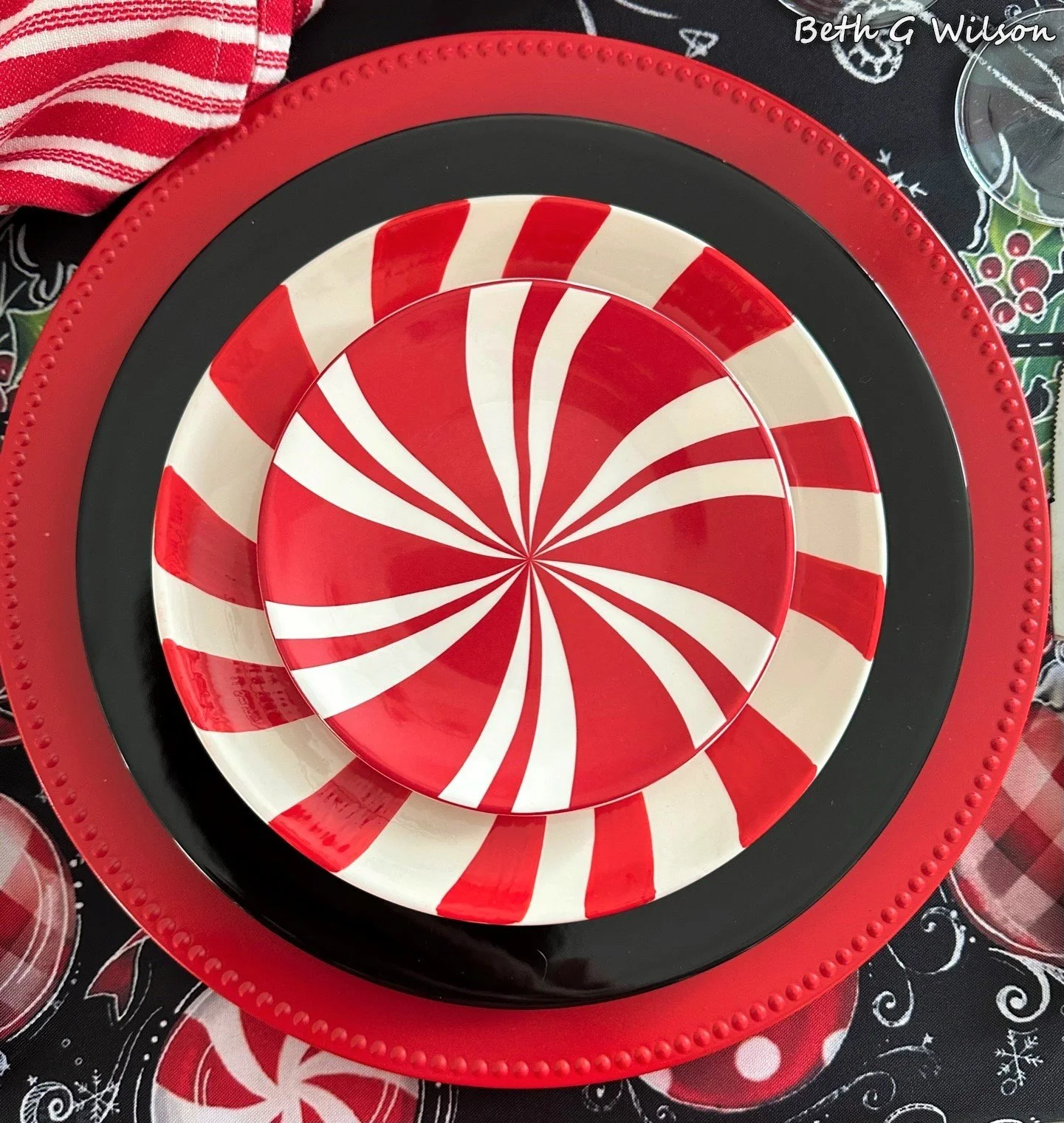 A Peppermint Christmas Tablescape — Whispers of the Heart