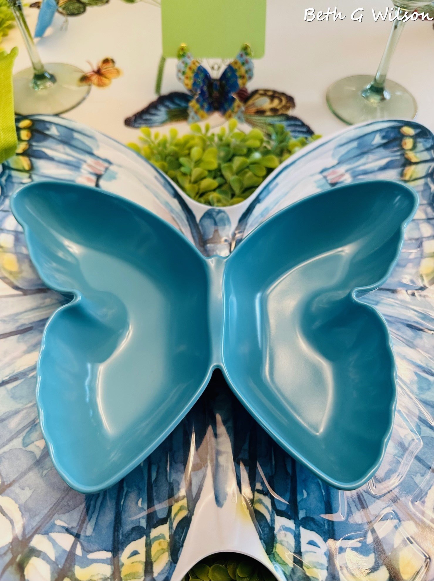 Butterflies on a Spring Tablescape — Whispers of the Heart