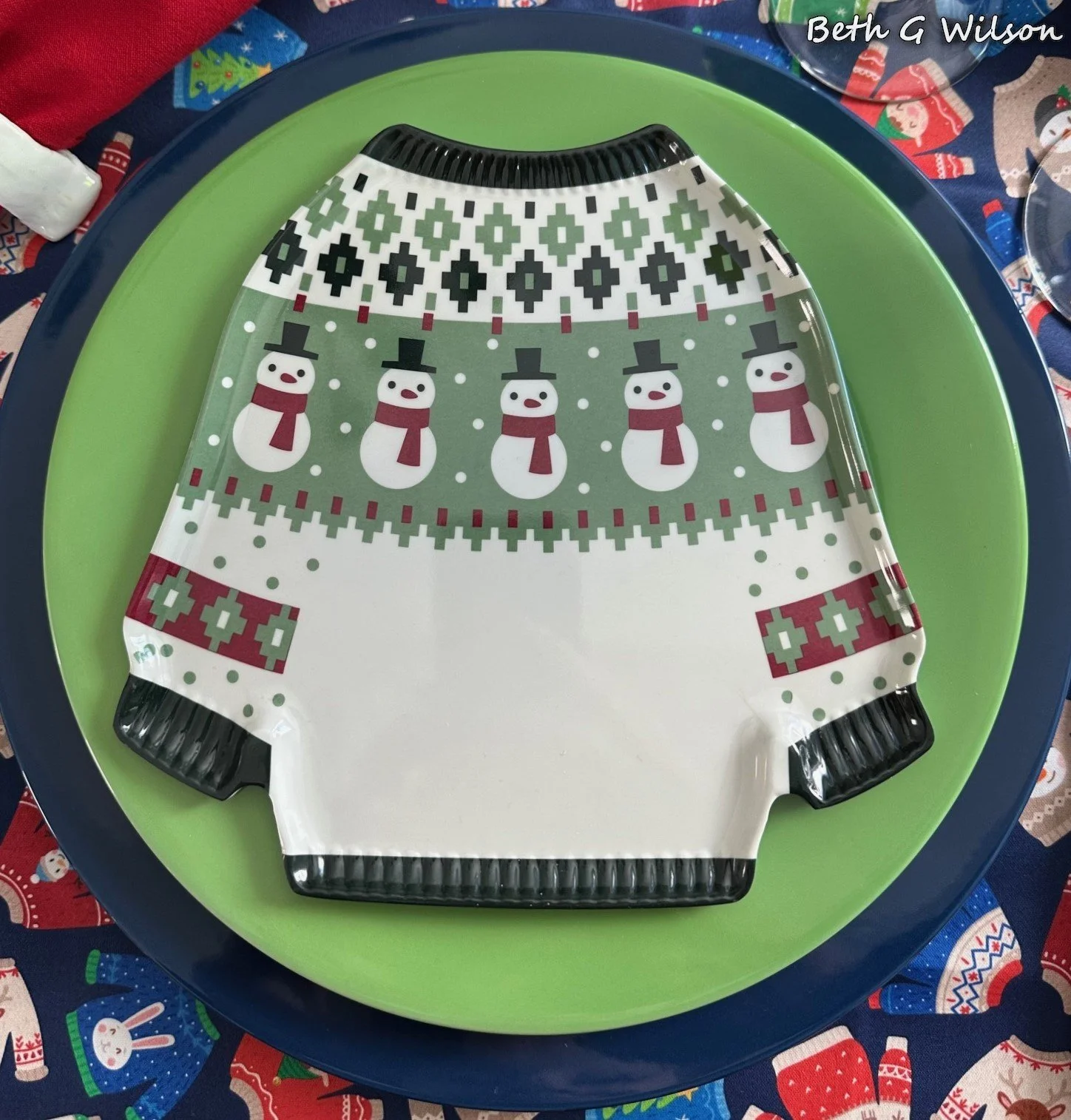 A Sweater Weather Winter Tablescape — Whispers of the Heart