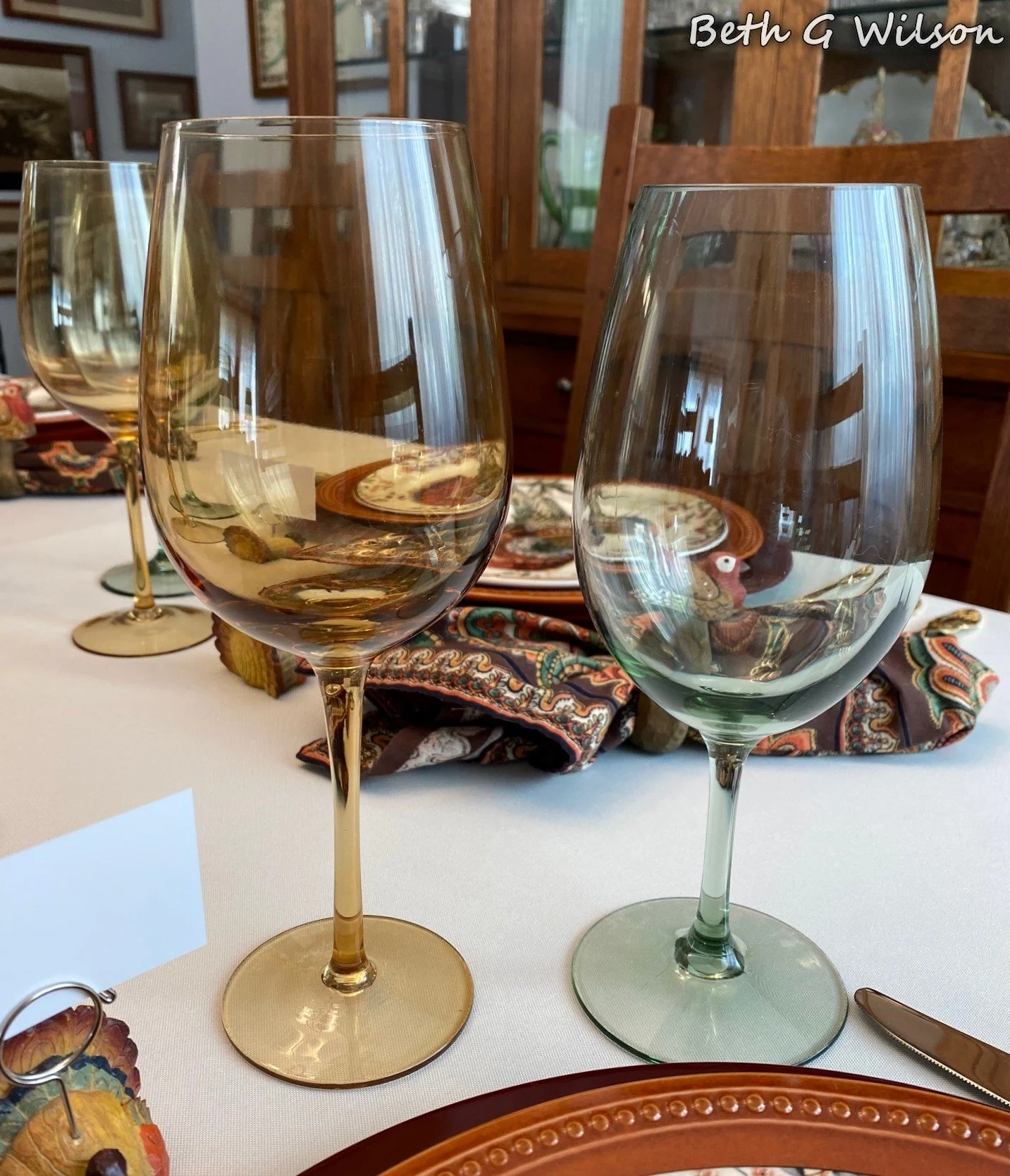 A Turkey on the Thanksgiving Tablescape — Whispers of the Heart