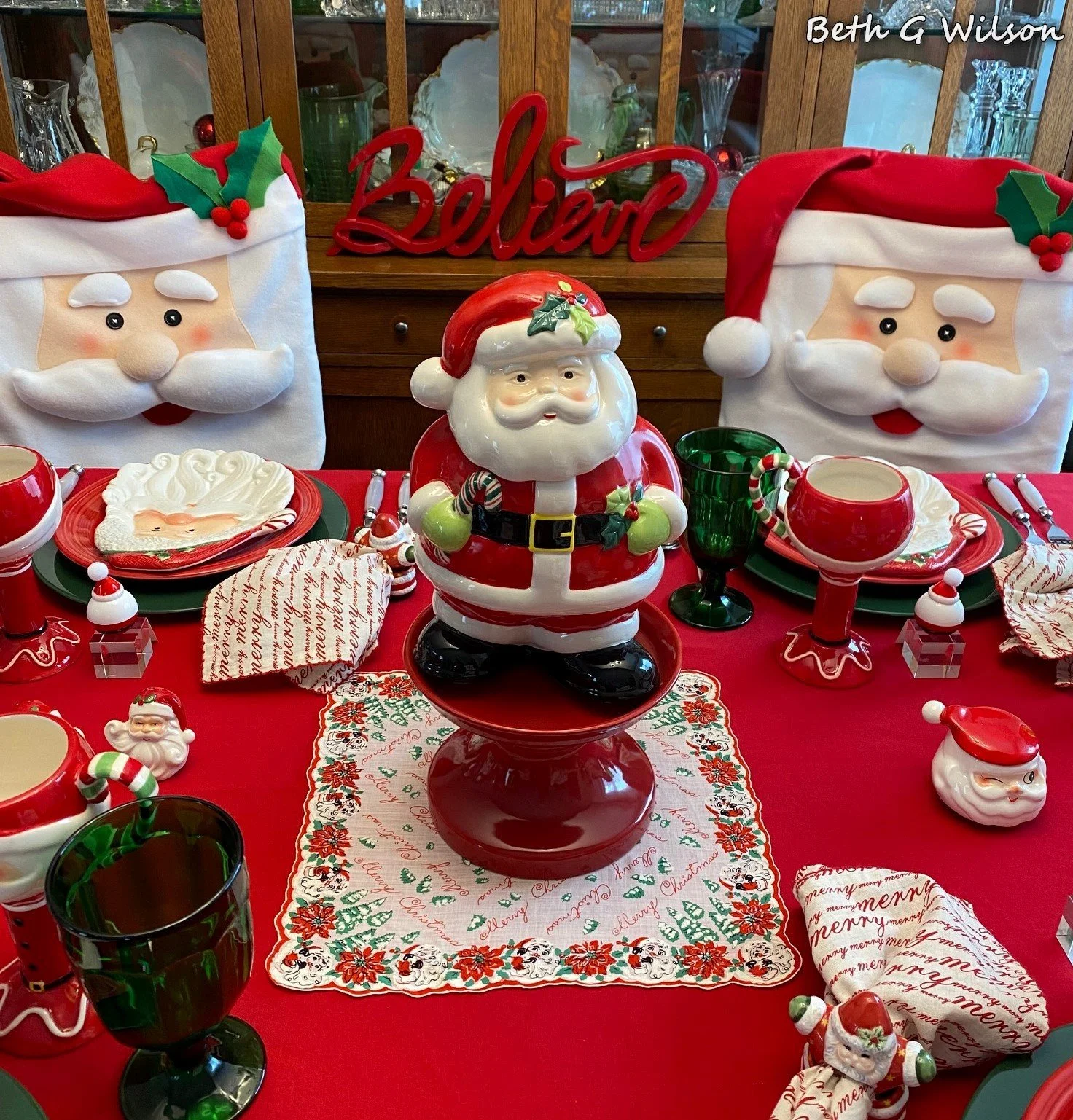 Santa on a Christmas Tablescape — Whispers of the Heart