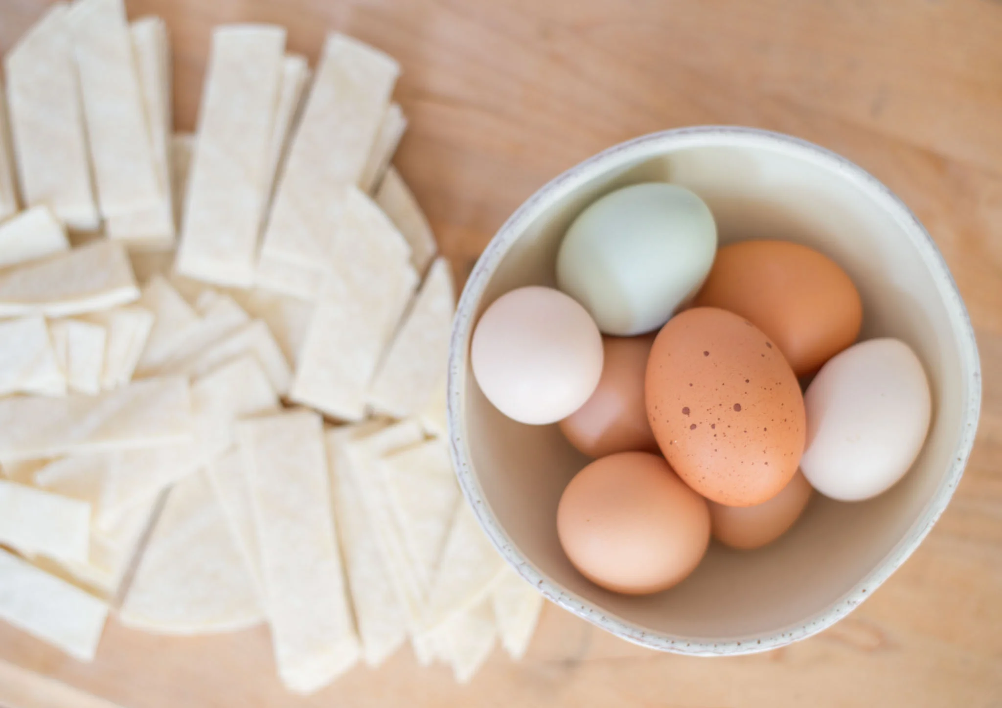 Tortilla & Egg Scramble with Garlic Guacamole & Fresh Salsa — Mixed ...