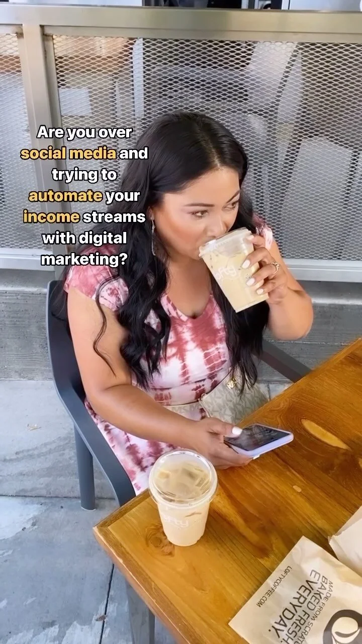 Free Lipsense Kit ($61 Value - 1 Lipsense, 1 Gloss, 1 Ooops Remover) — Rochelle Valle