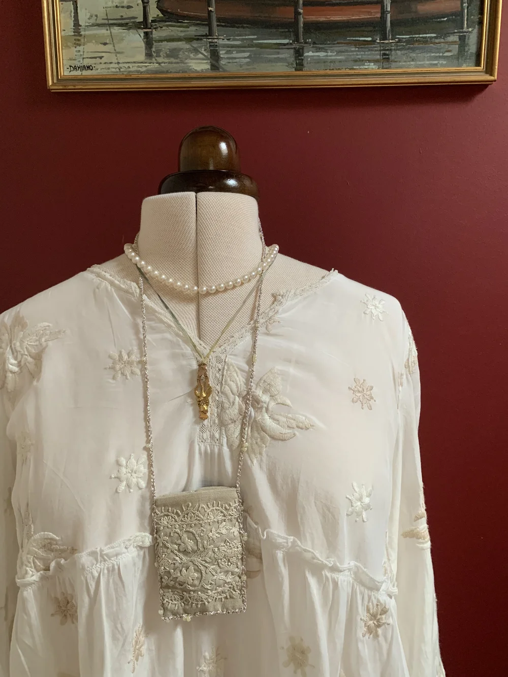 Making a hand embroidered lace pendant — Ruby Seppings