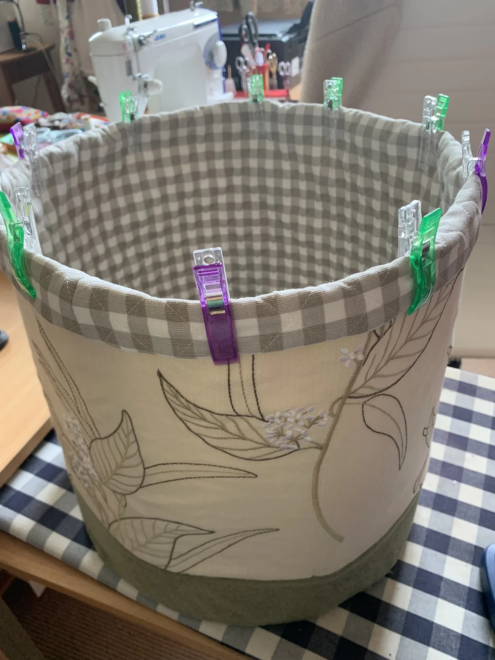 Making a botanical fabric bucket — Ruby Seppings