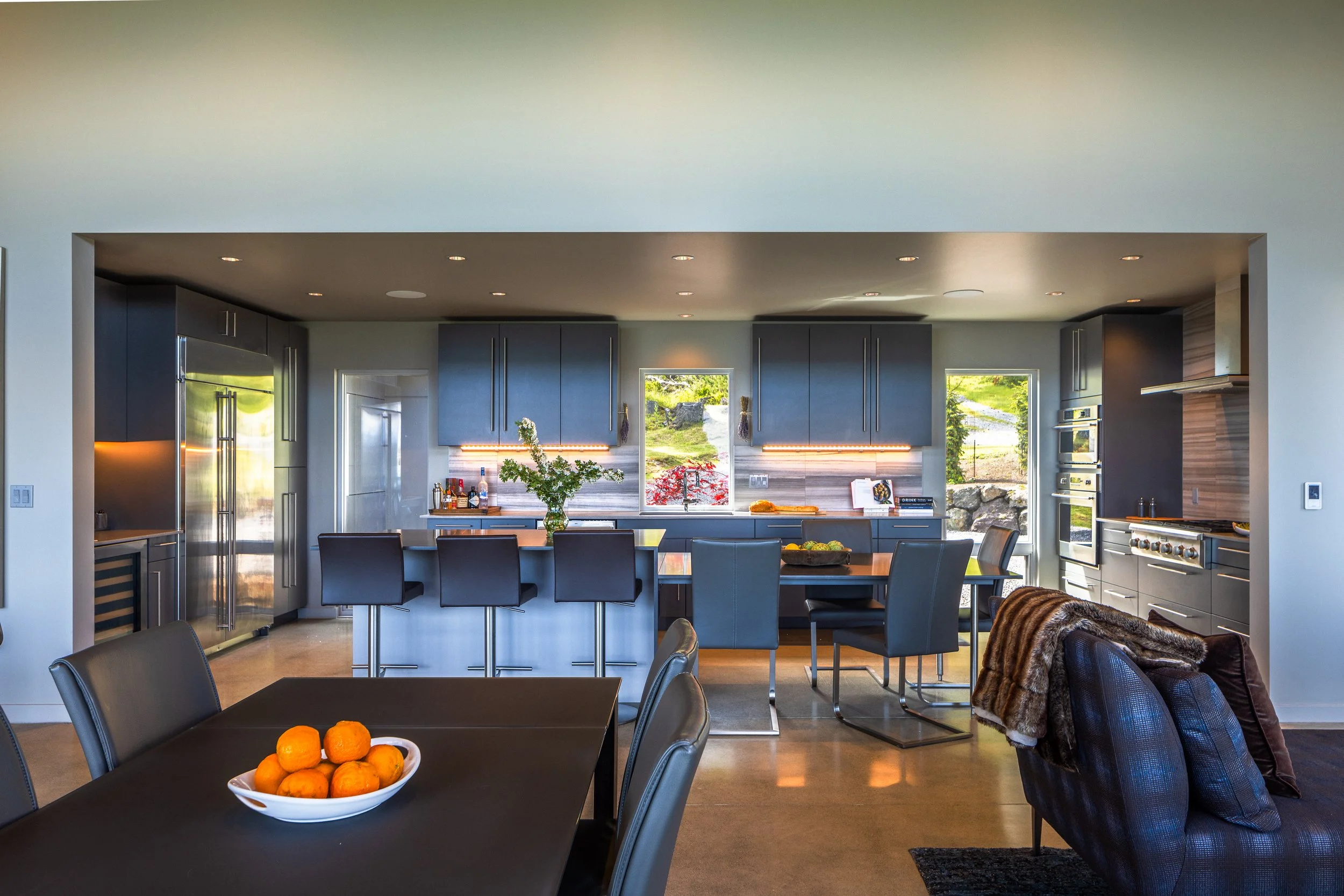 Architecture Feature Home — Taj Howe Photography