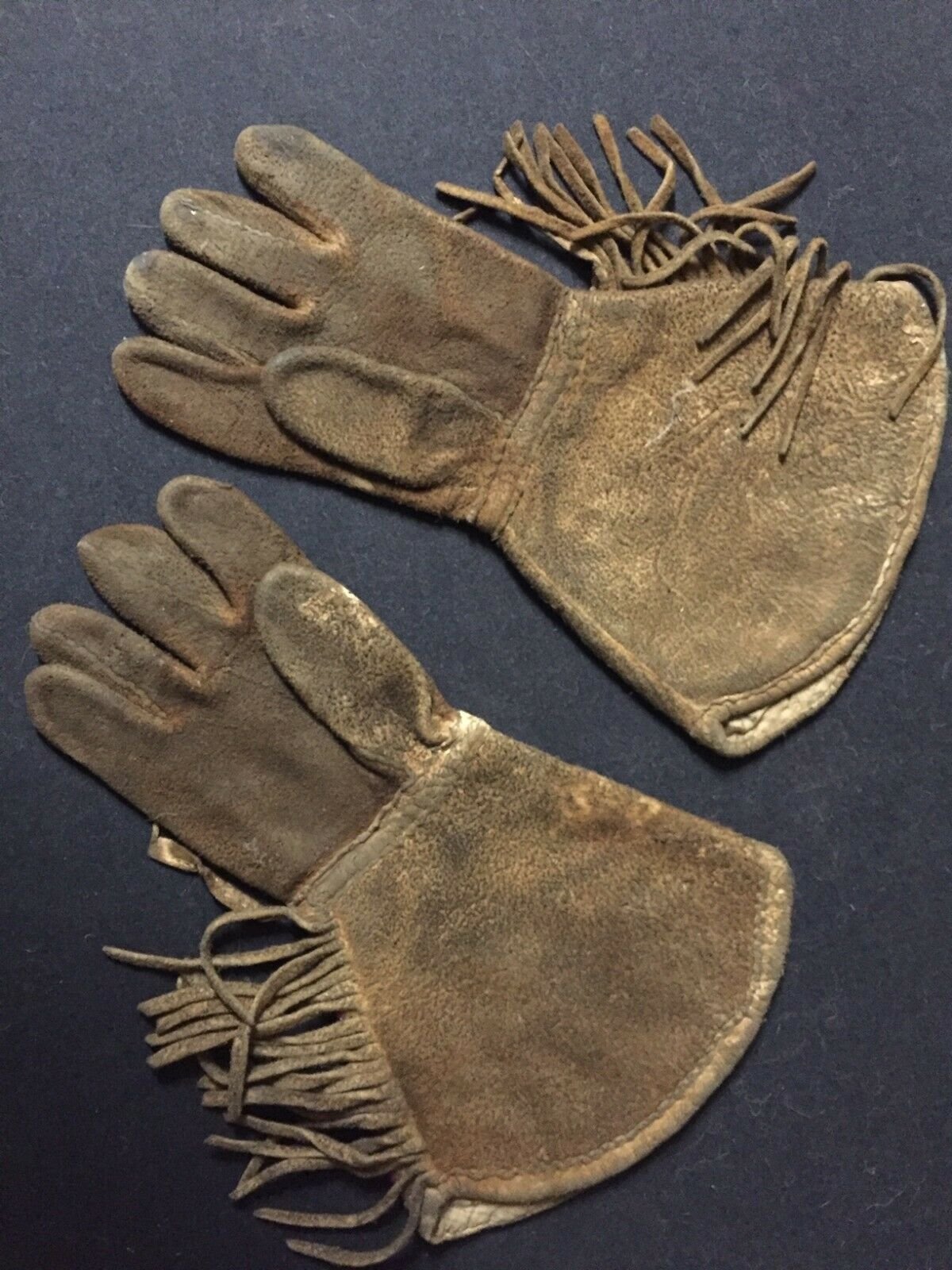 Antique Native American beaded gloves - Metis / Cree - 1920-30 ...