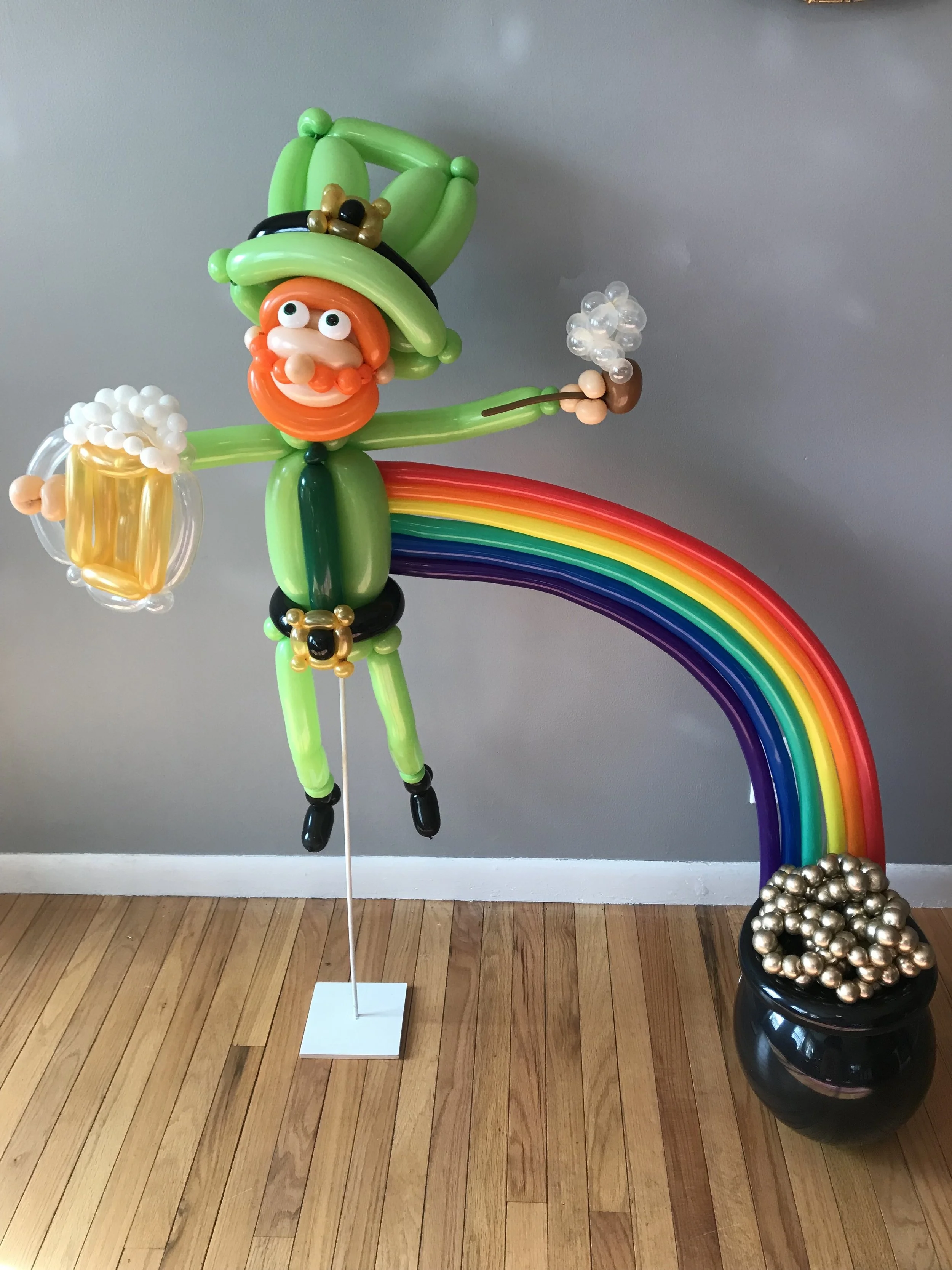 Balloon Decor —Aaron's Party Balloons Aaron's Party Balloons