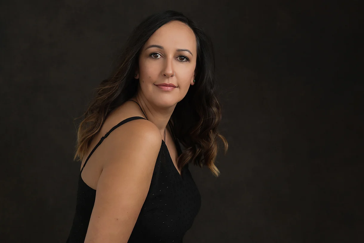 Tania Fernandes Portraits - Geelong Photographer