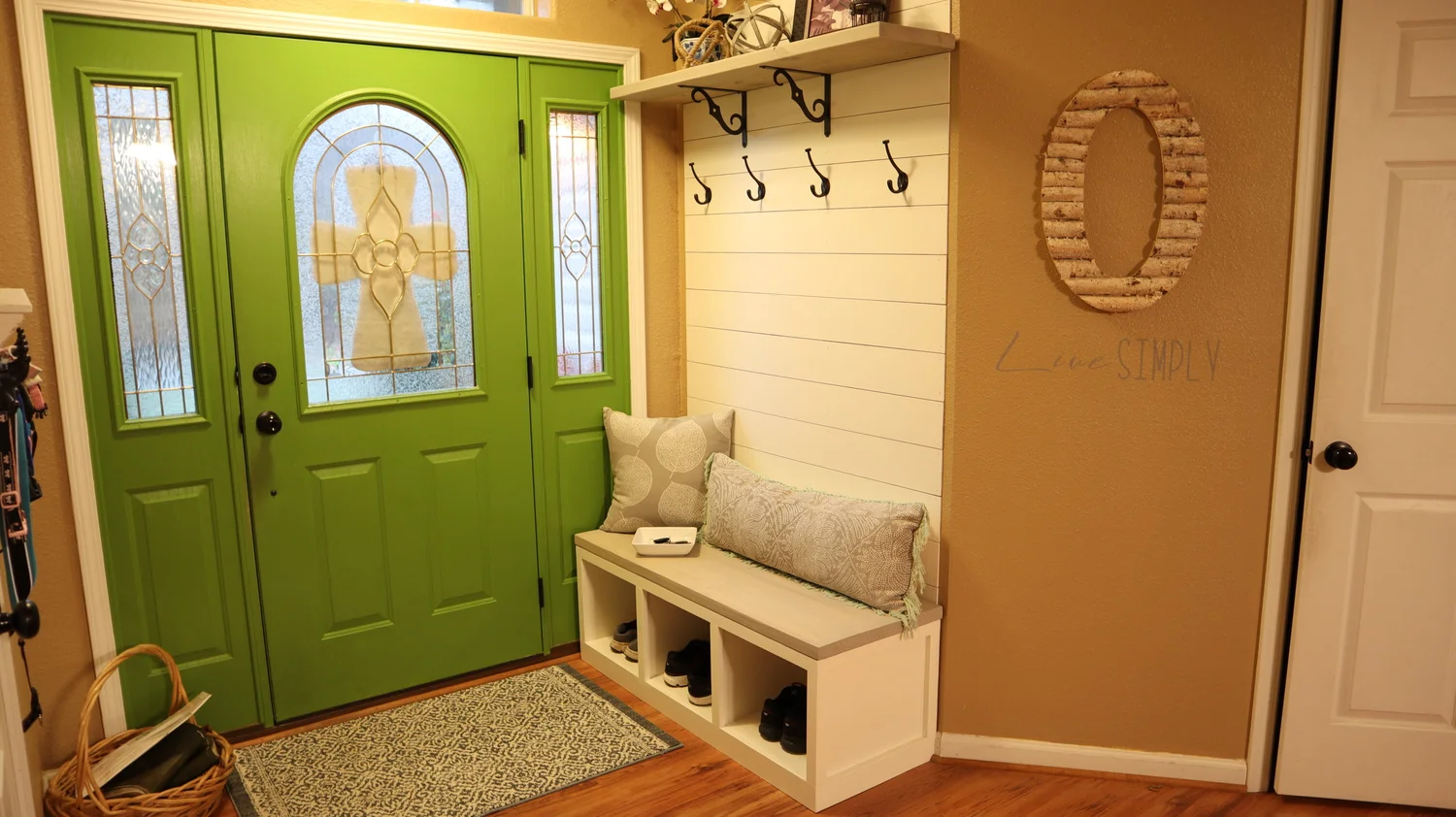 Hall Tree with Storage — 731 Woodworks