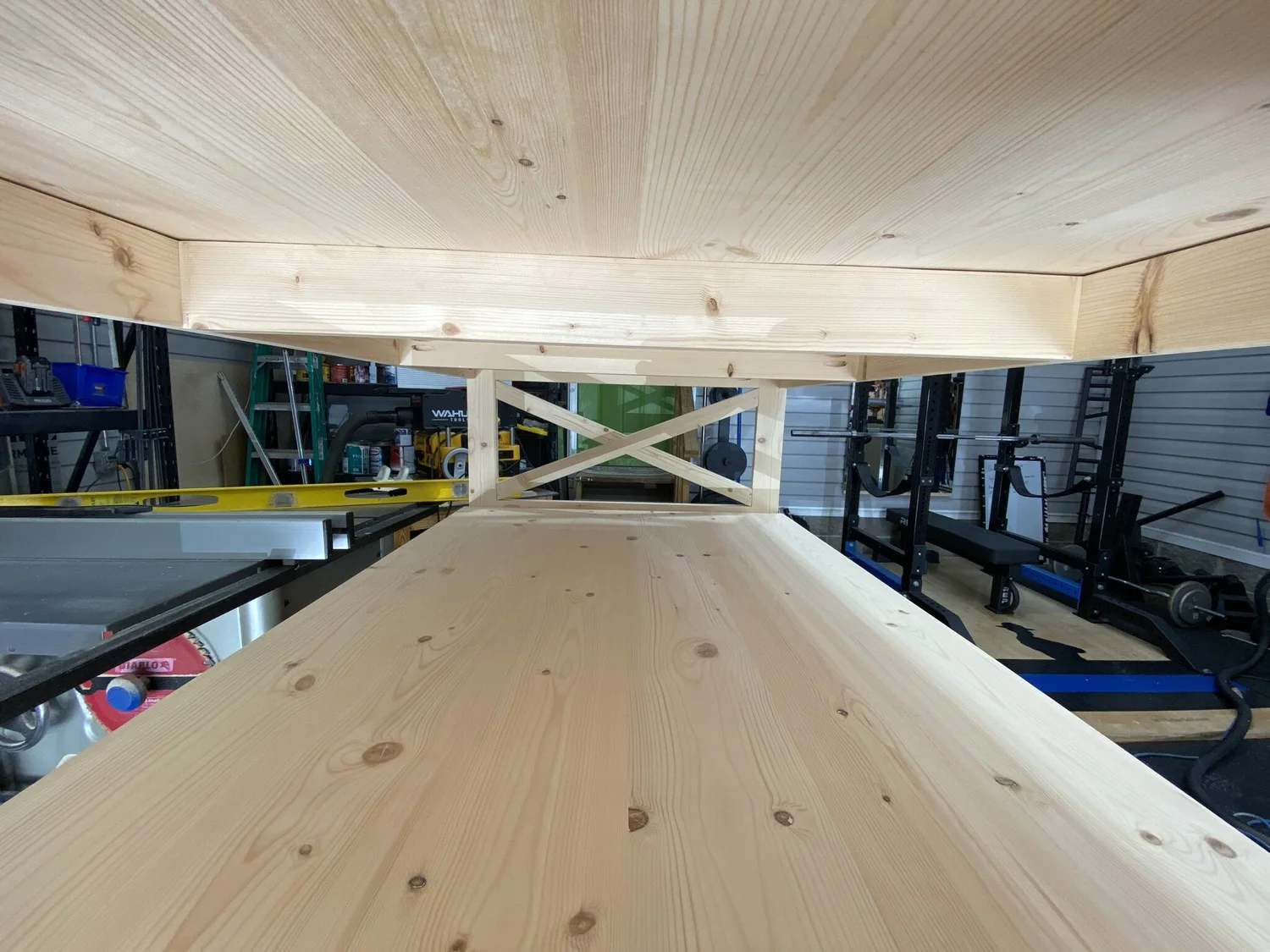 DIY Farmhouse Coffee Table With Step By Step Build Plans — 731 Woodworks