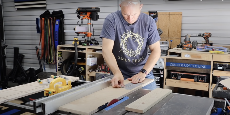 5 EASY Ways to Joint Boards Without a Jointer — 731 Woodworks