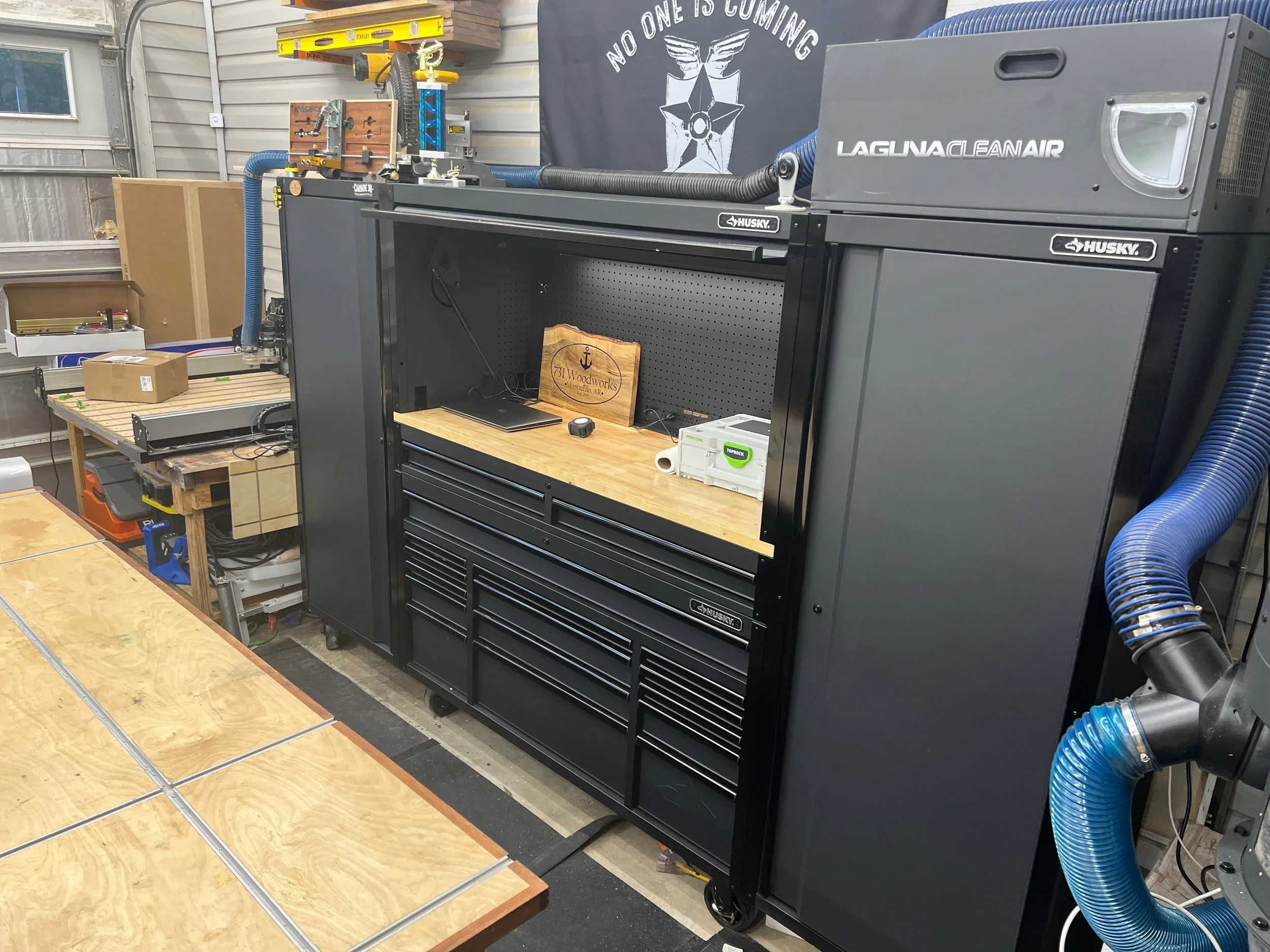 Husky Mobile Workbench And Hutch In Depth Review 731 Woodworks