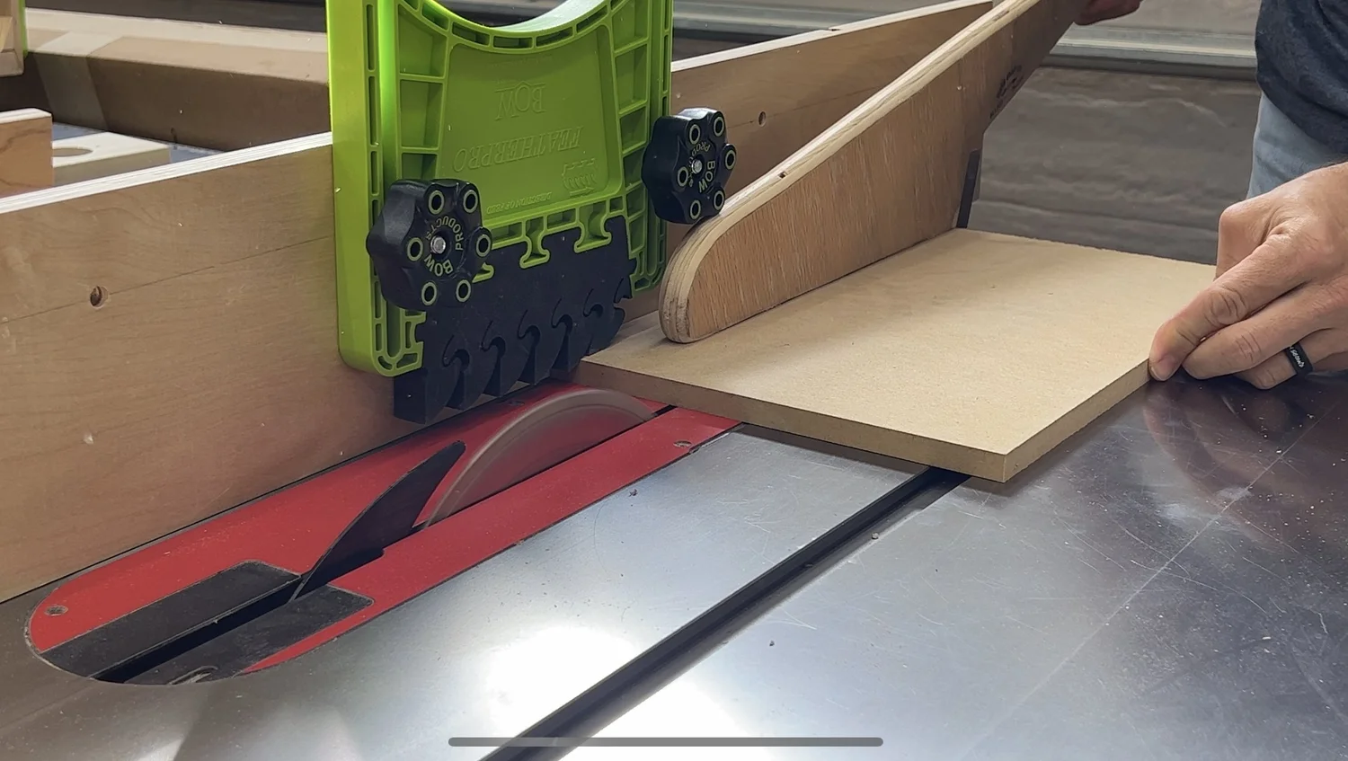 5 Table Saw Jigs for Safer Cuts — 731 Woodworks