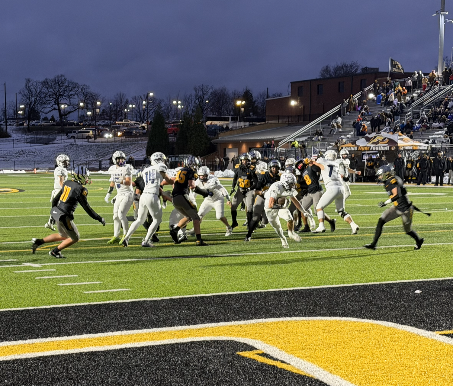 It’s Kearney vs. Hannibal for State Title — 102.7FM KPGZ