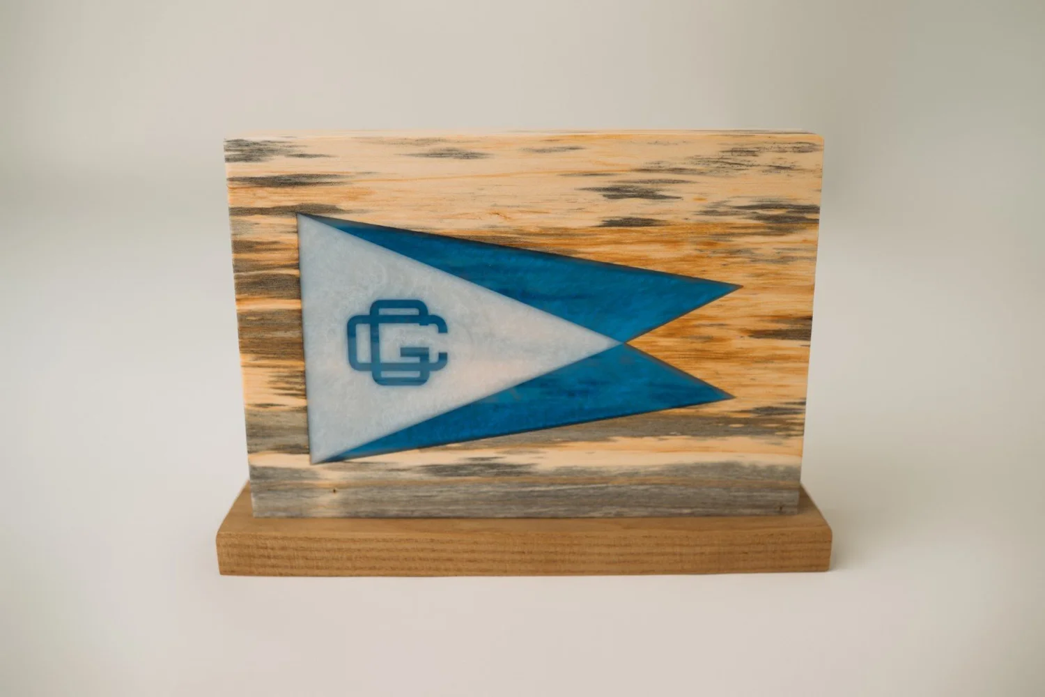 Custom Wooden Flag Boxes | Honoring Service and Sacrifice | Cascade ...
