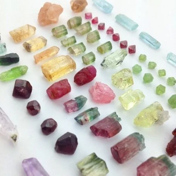 Signification Pierres Naturelles - Les Français sont gâtés