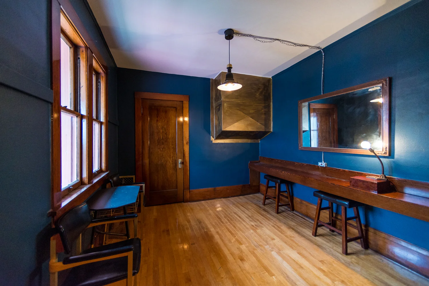 Stage — Clubhouse