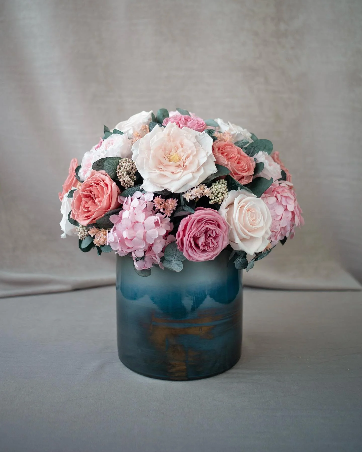 ETHEREAL BLOOMS Preserved Flowers