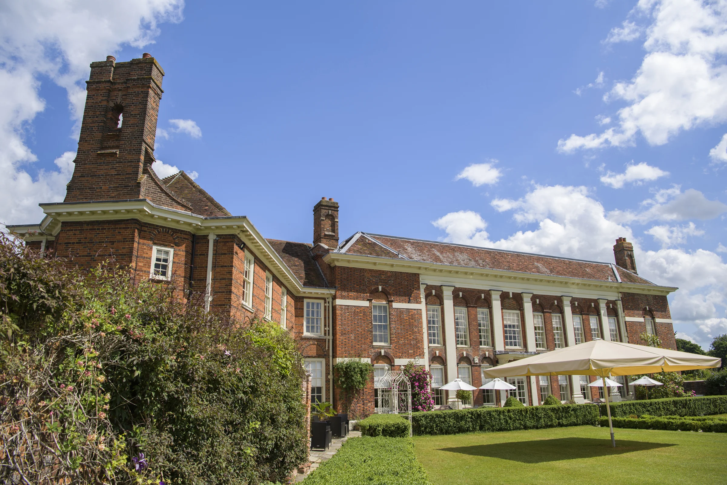 Weddings at Parkland, Quendon Hall — The Photographic Lounge