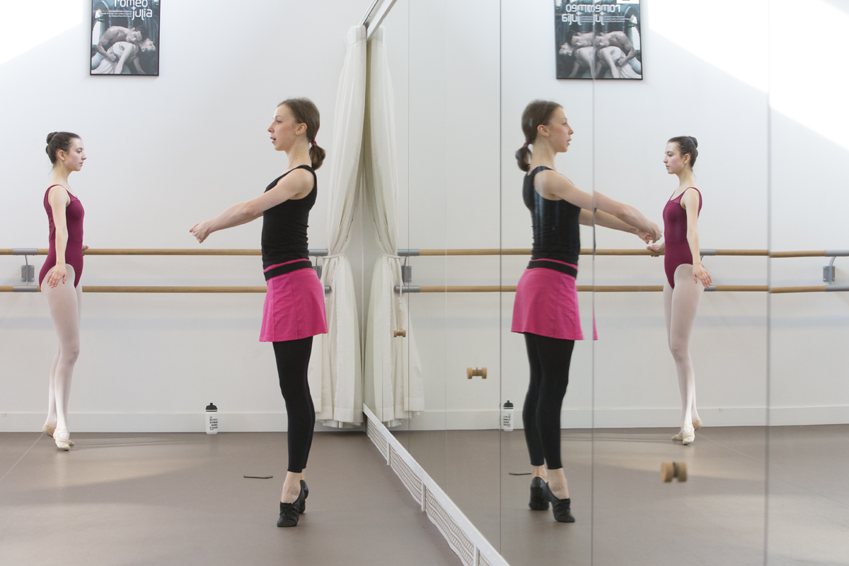 Zhembrovskyy is een ballet, dans en fitness school met studios in ...