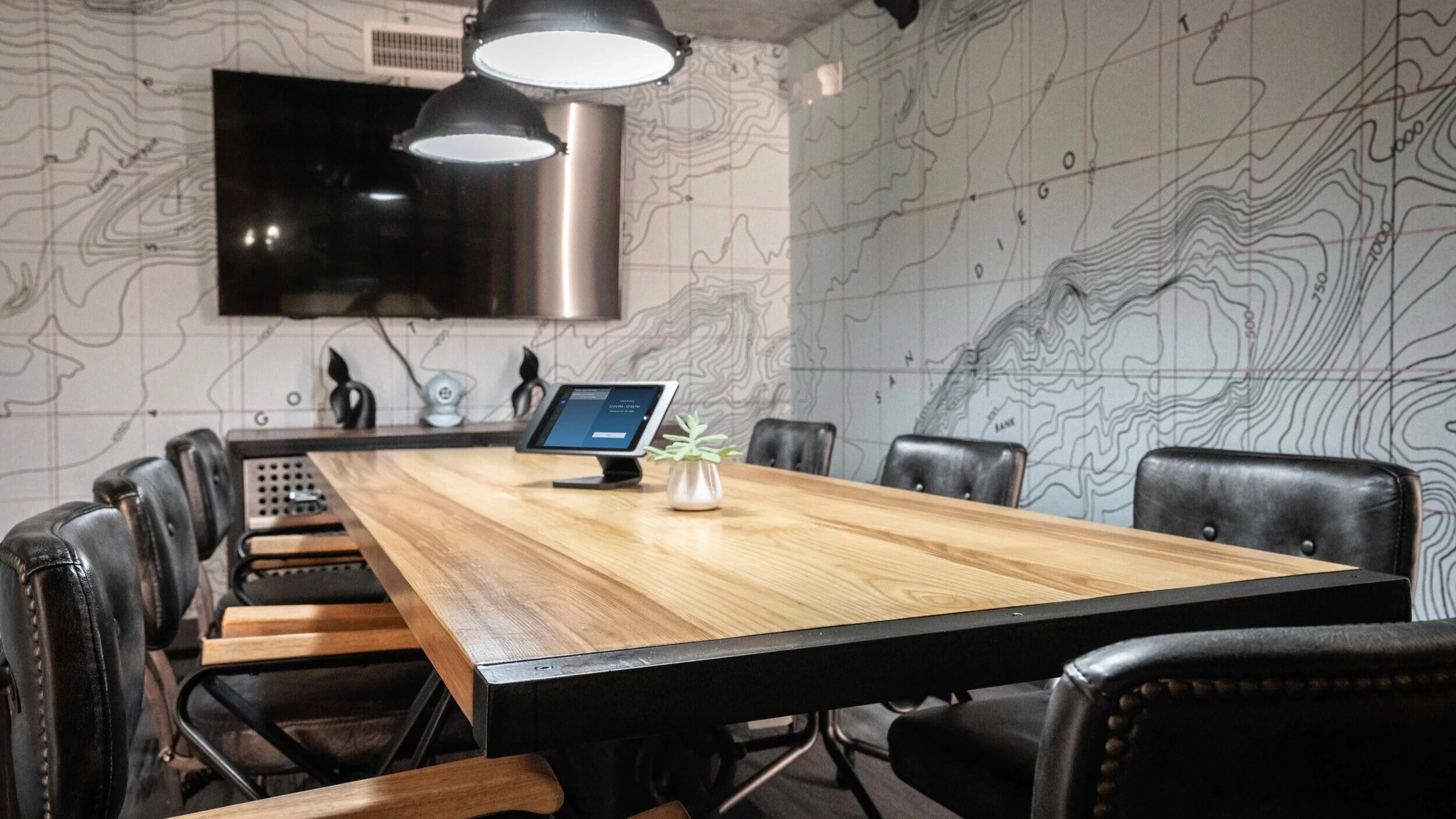 iPORT iPad Case, Mobile Stand, Wall Mount — IDEAL SYSTEMS