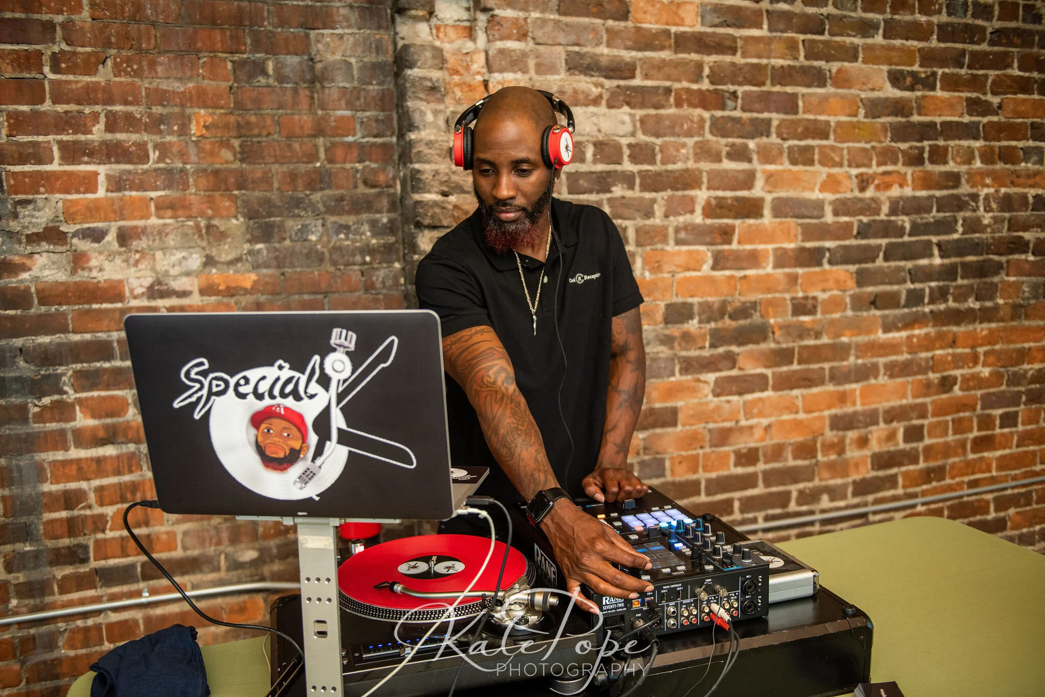 The Best North Carolina Wedding DJs