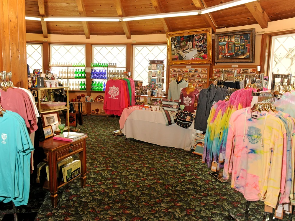 The Shops at Madonna Inn — Madonna Inn | Iconic Hotel, Dining & Events ...