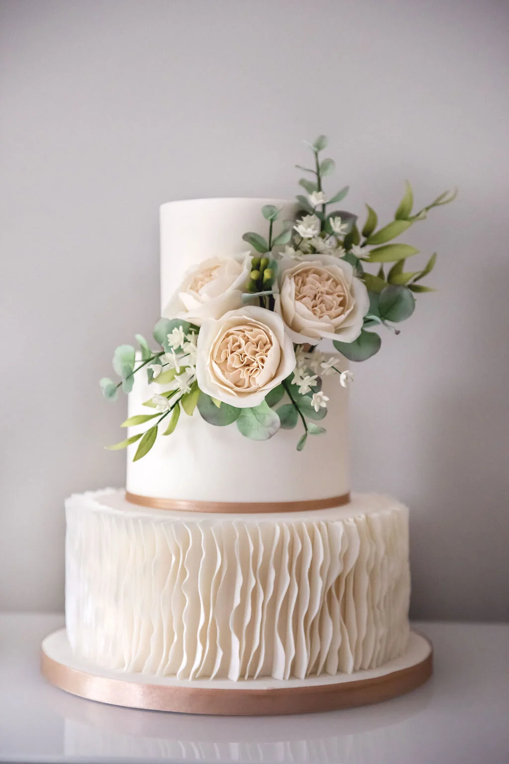 The Jo Harper cake company | Surrey wedding cakes