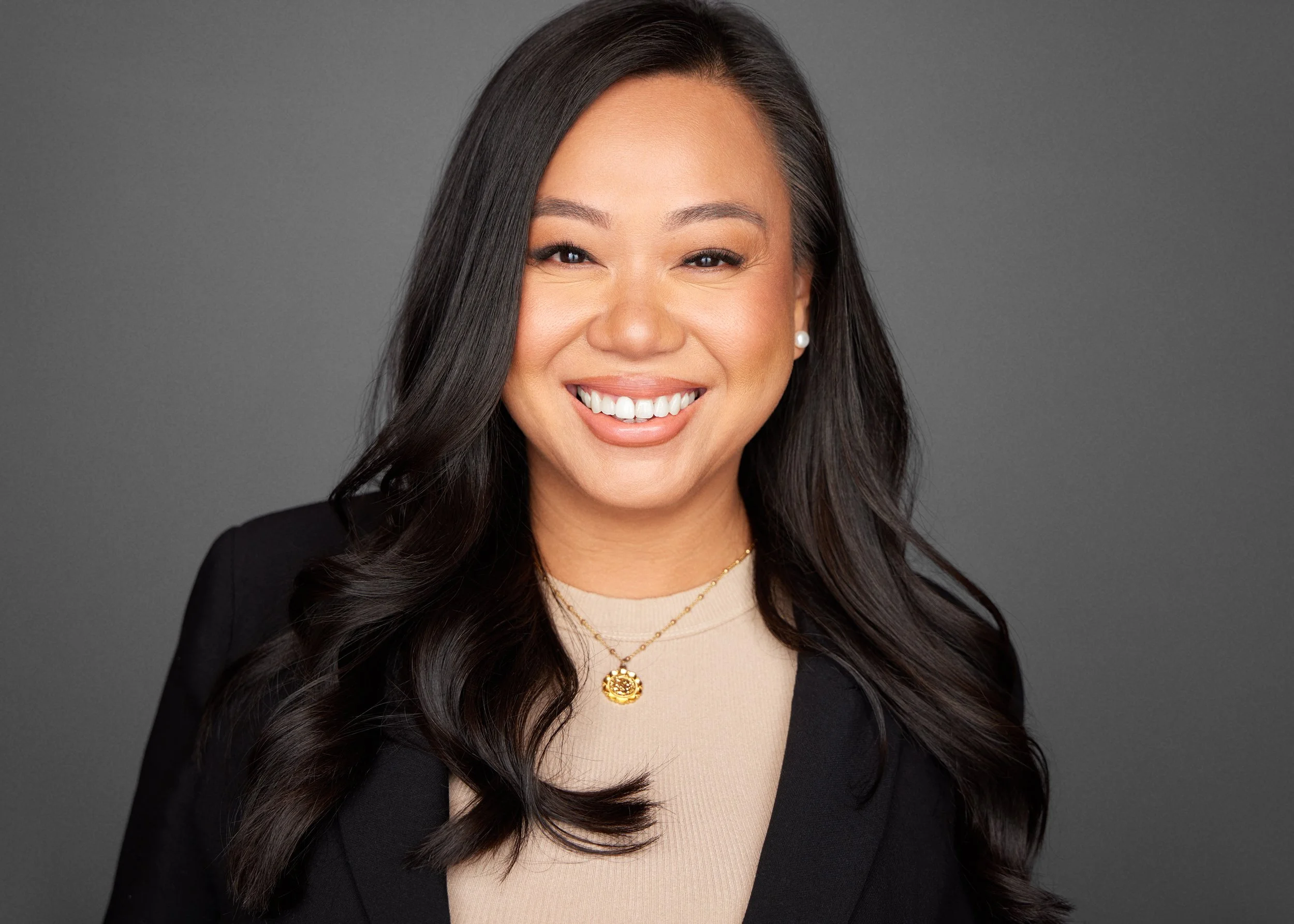 Dione Craft | Chicago Luxury Realtor