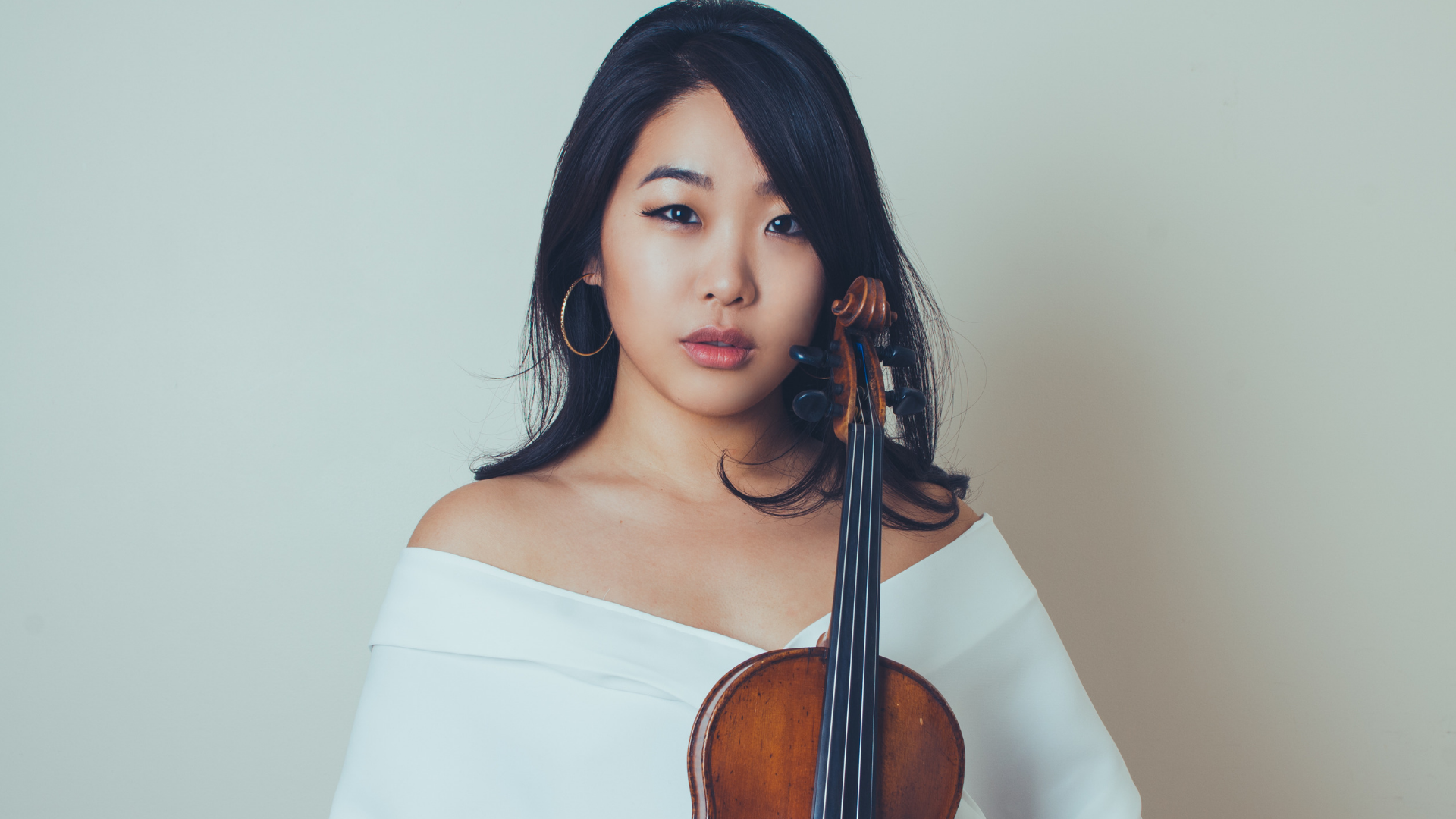 In An Age of Division, Violinist Kristin Lee Showcases American Pride ...