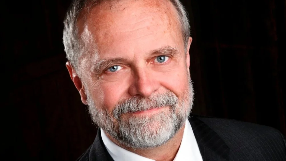 Shades of Light and Dark: Conductor Gary Thor Wedow on Seeing Colors in ...